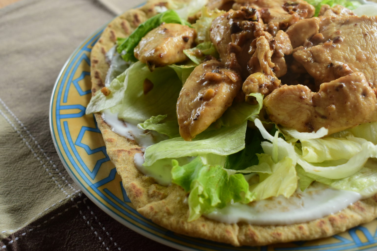 Naan wraps with hazelnut chicken – 30 minutes chef